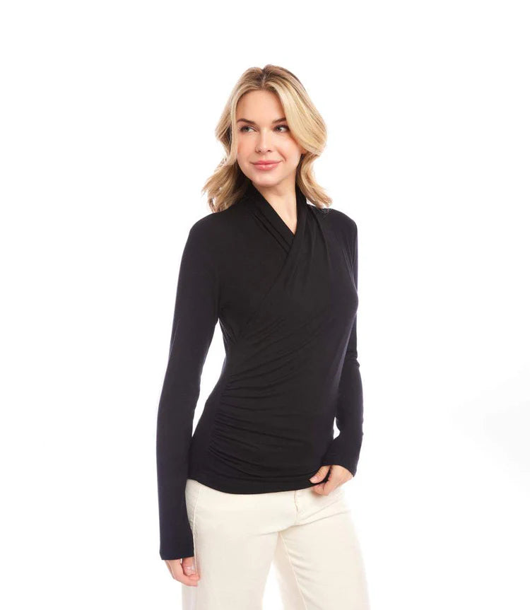Crossover Top Black – A Splash of Sass
