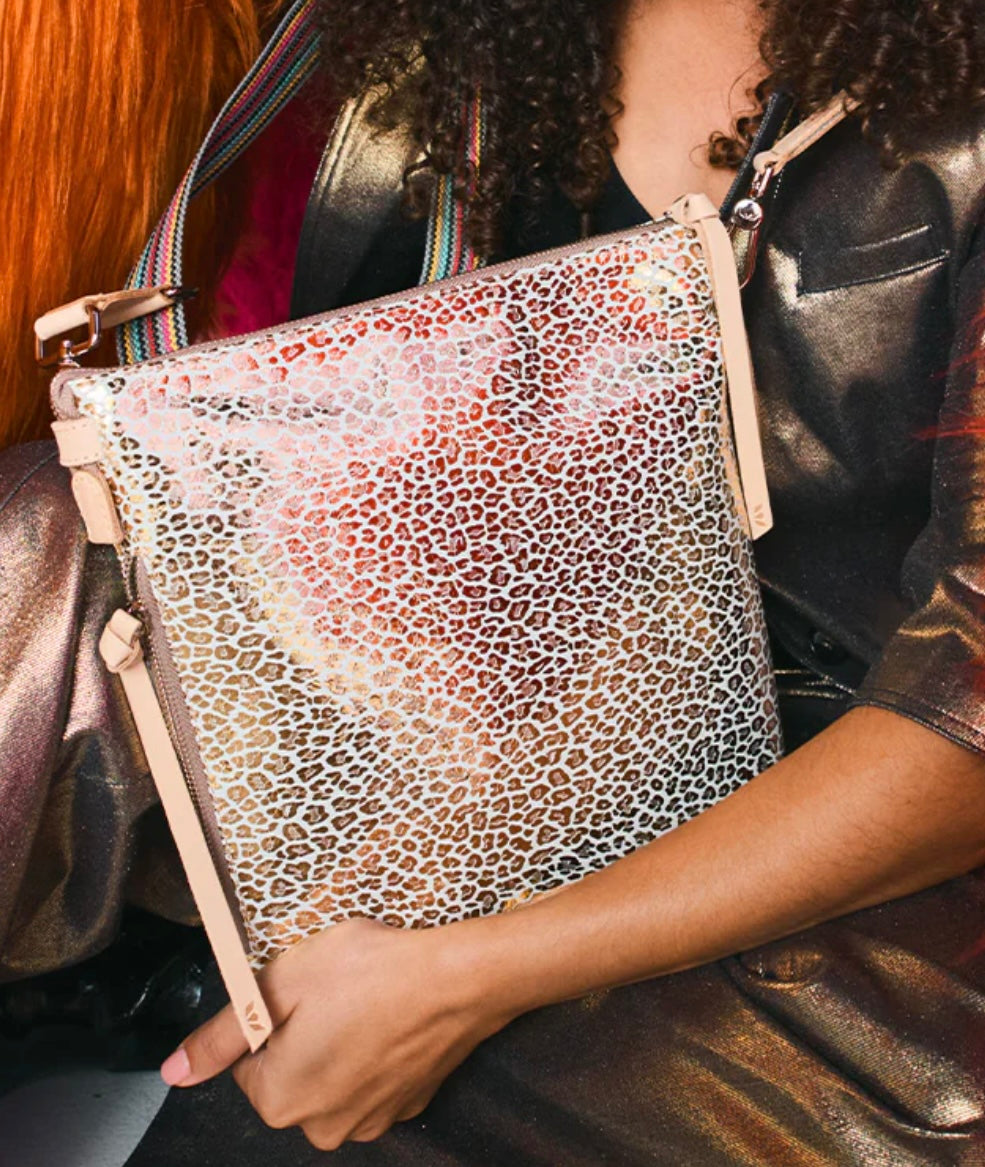 Consuela Kit Tour Crossbody – A Splash of Sass