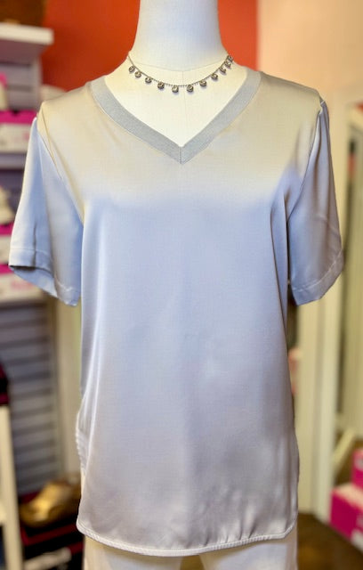 Lysse Sonja Mix Med Grey Top – A Splash of Sass